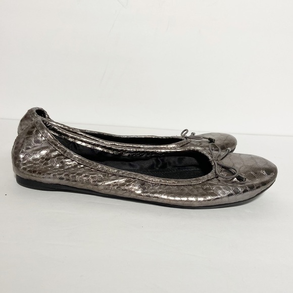 LOFT | Shoes | Ann Taylor Loft Snakeskin Print Ballet Flats Size 65m ...
